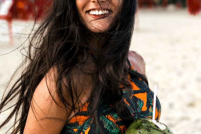 How Clip in Veneers are great for people with chipped teeth - Clip In ...